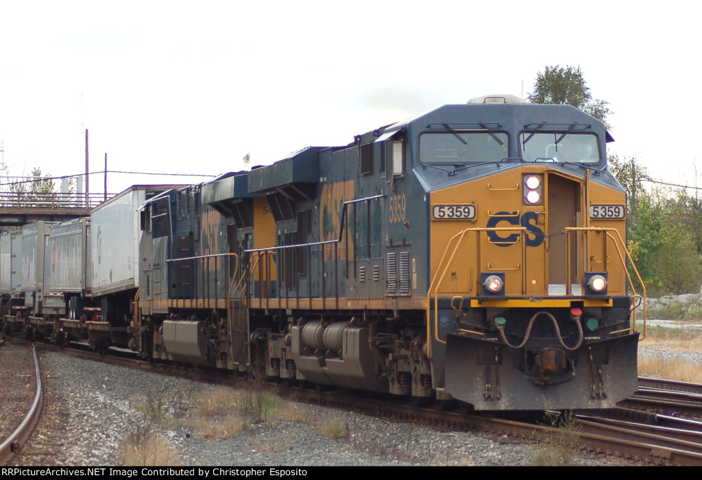 CSX ES44DC 5359